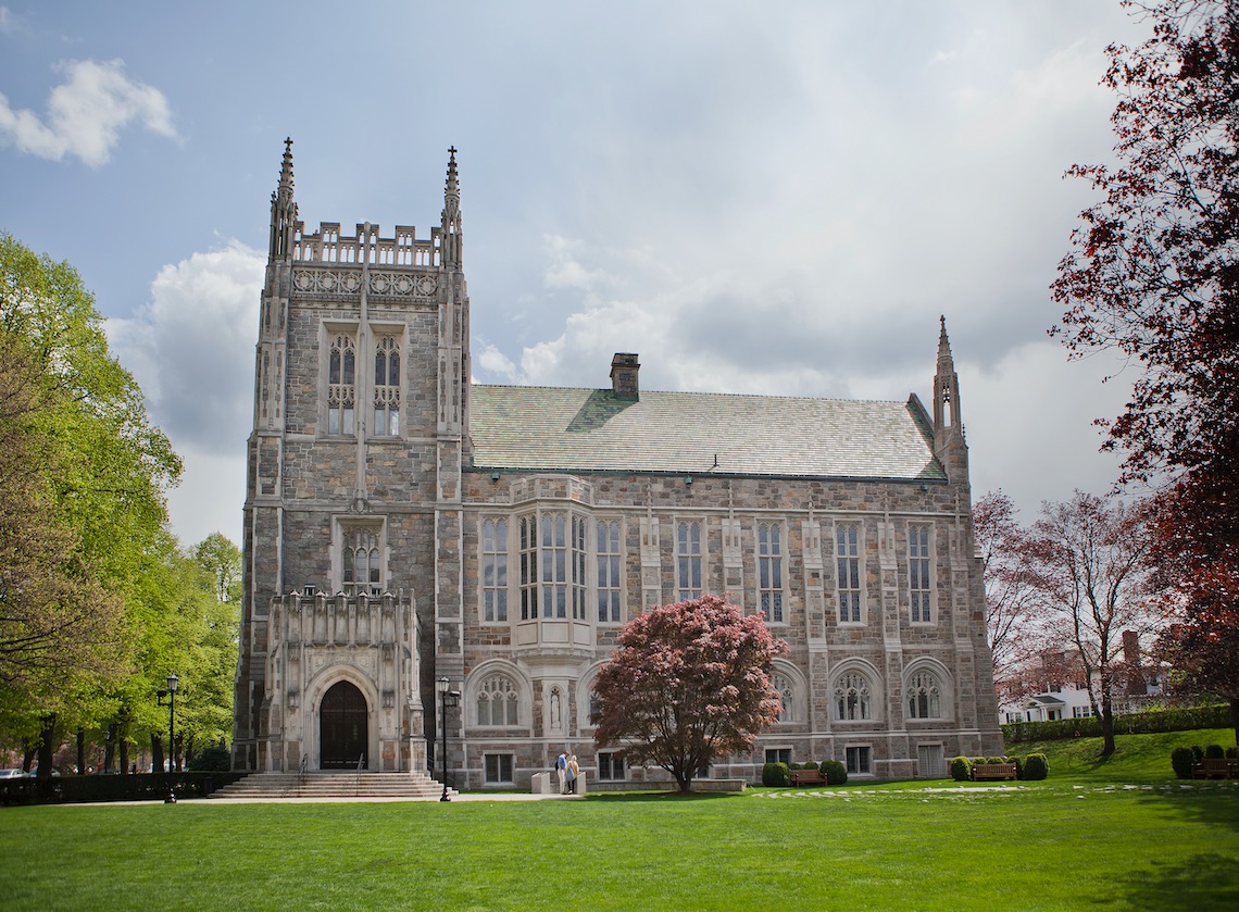 Boston College - APTrust
